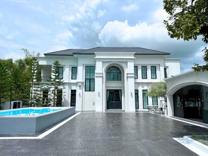 The Grand Pool Villa Khonkaen - Khon Kaen