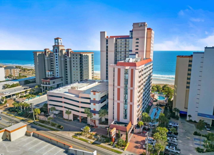 Beach Colony Beautiful Condo On The Beach - Myrtle Beach, SC