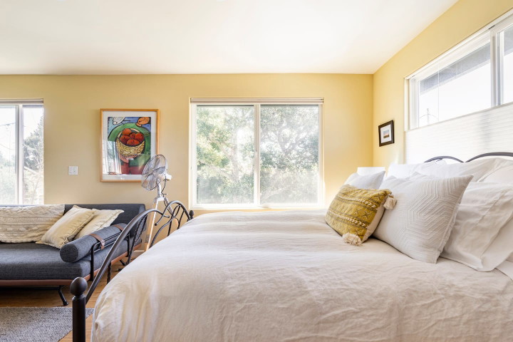 New Modern Light Filled Studio - Scotts Valley, CA