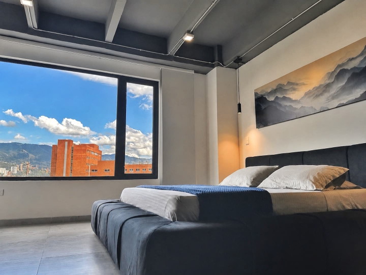 Skyline View Double Glazing + A/c Laureles - Medellín