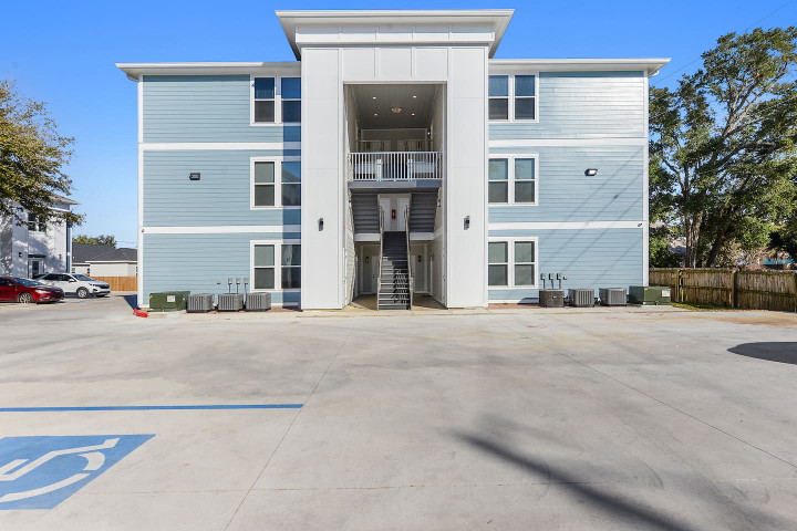 Coastal Sands 1 Bed Apt. - Biloxi, MS