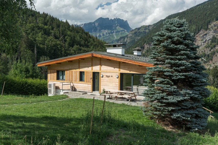 6-bedroom Chalet | Close To Ski Lifts | Quiet | Fireplace - Les Houches