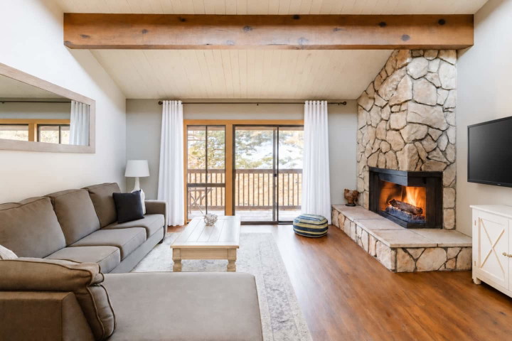 Ski-in/ski-out Remodeled Property At Snow Summit - Big Bear Lake, CA