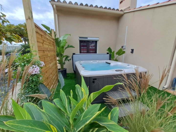 Single-story Detached House With Optional Hot Tub - Perpignan