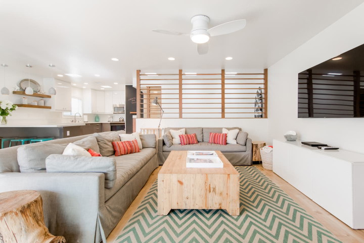 Gorgeous Beach House Steps To Sand, Ac & Bikes! - Newport Beach, CA