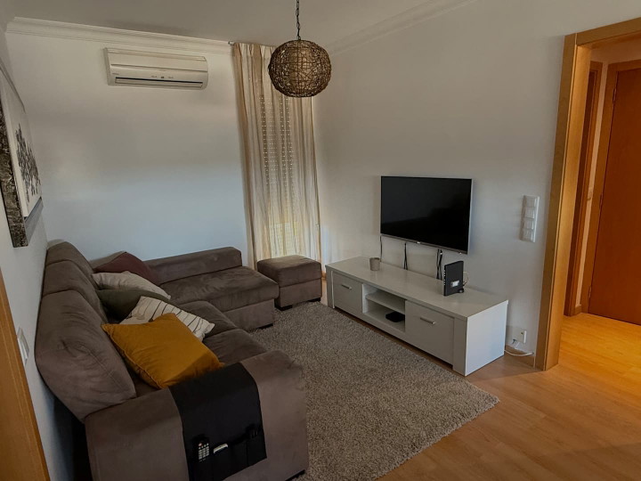 Cozy, Charming And Amusing Home! - Loures
