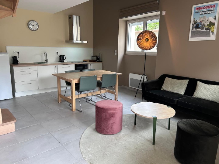 Gîte Agréable Avec Cour Paysagée Classé Meublé 3* - Angoulême