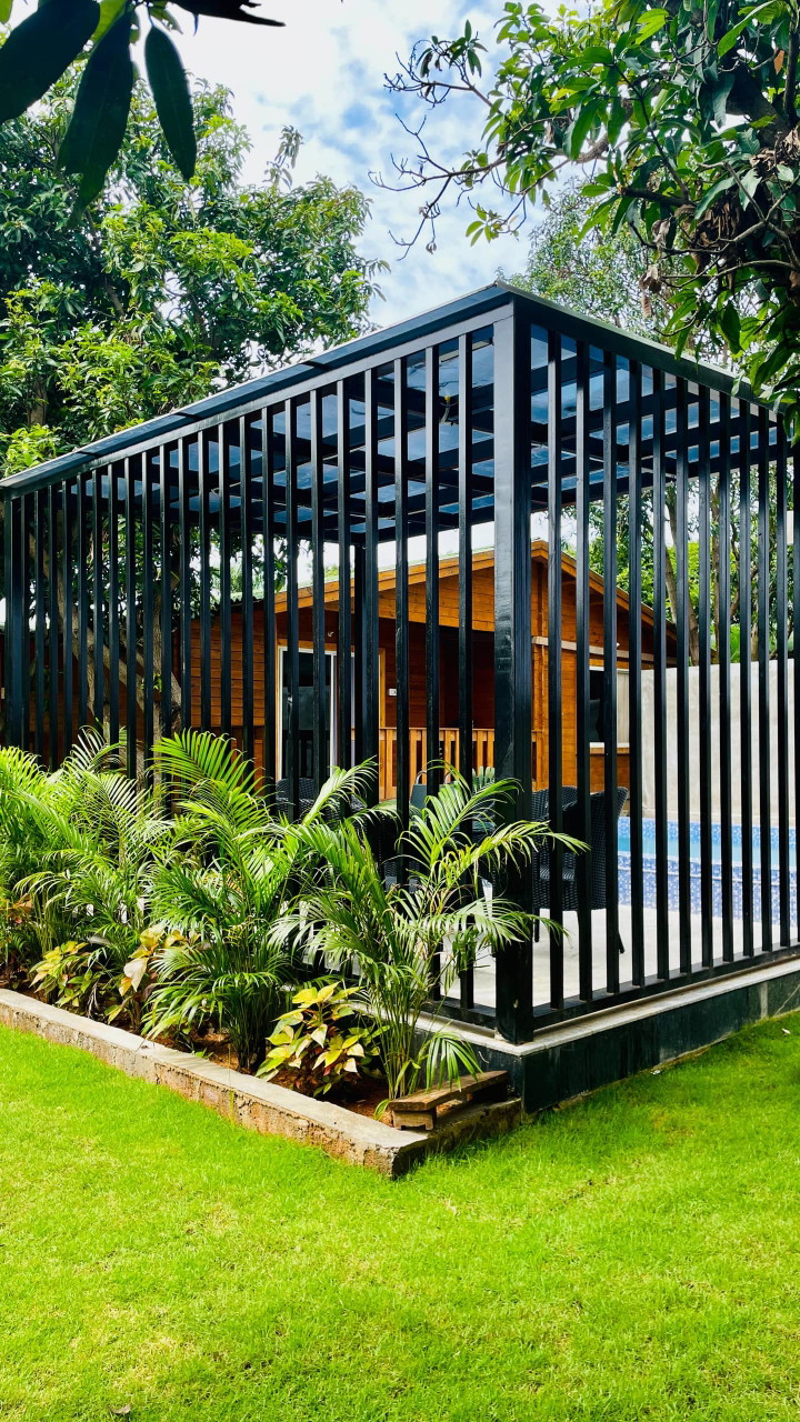 Kush Wooden Farmhouse With Private Pool - 