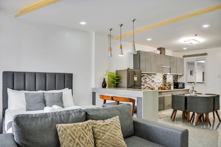 Luxury Cocoon Near Fields Avenue - Angeles