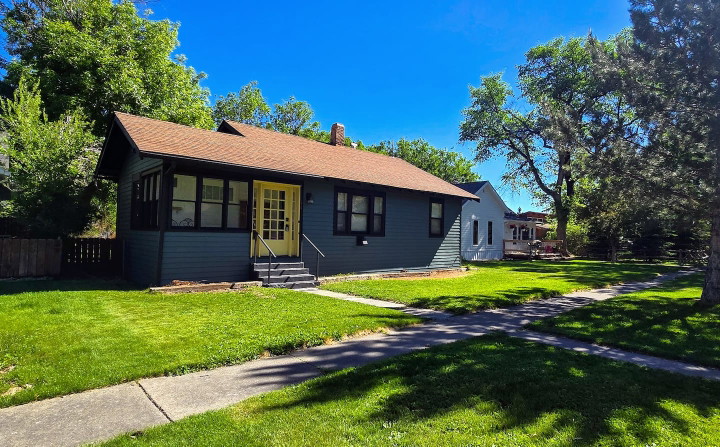 Cottonwood Cottage- Walk To Downtown, Private Yard - Wyoming