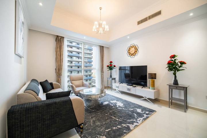 1 Bd In Dunya Tower 2 Minutes Walk To Dubai Mall - Dubai