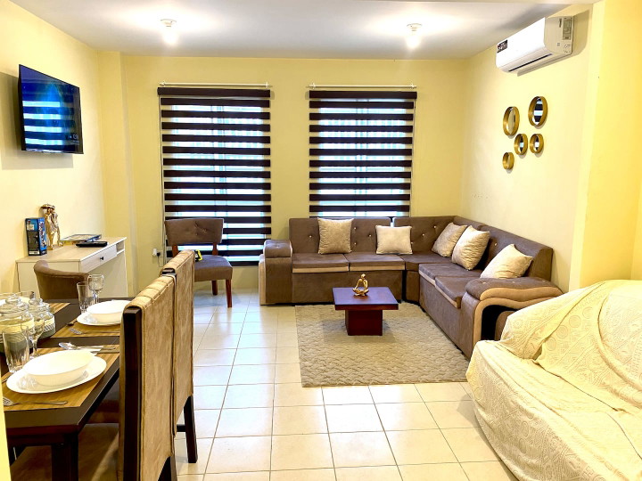 Casa Segura Urbanización Bicentenario 2 Hab. B - Portoviejo