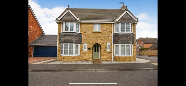 Large Modern House In Stamford - Bourne