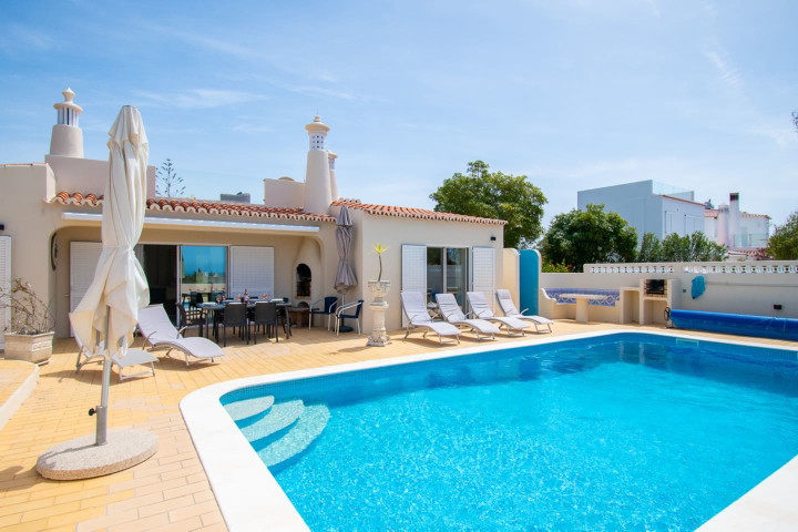 67 Adm · 3 Bedroom Villa Walking Distance To Carvo - District de Faro