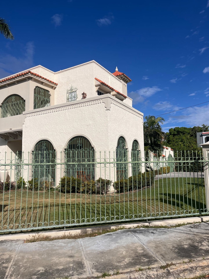 Family Vacation Home - Ponce