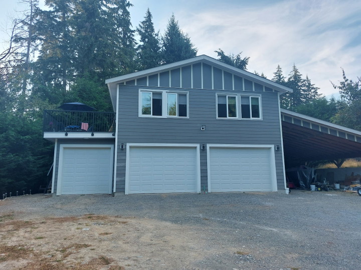 Cobble Hill Carriage House - Cowichan Bay