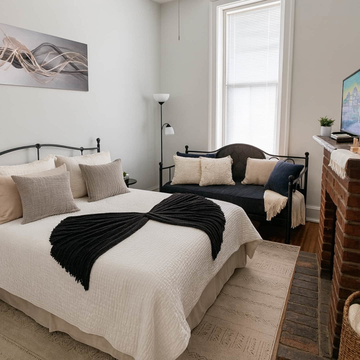 Stylish Boho Studio | Heart Of Otr | No Clean Fee - Cincinnati