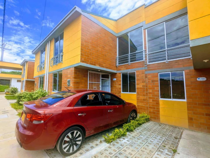 Your Resting Place In Girardot - Girardot