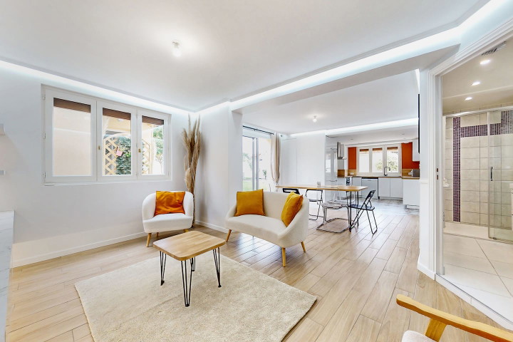 Maison Atypique, Parking, Jardin, Proche De La Mer - Lion-sur-Mer
