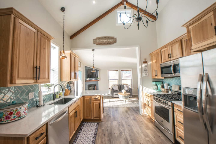 King Master En-suite- Brand New Home- Buffalo's Best Kept Secret! - East Aurora, NY