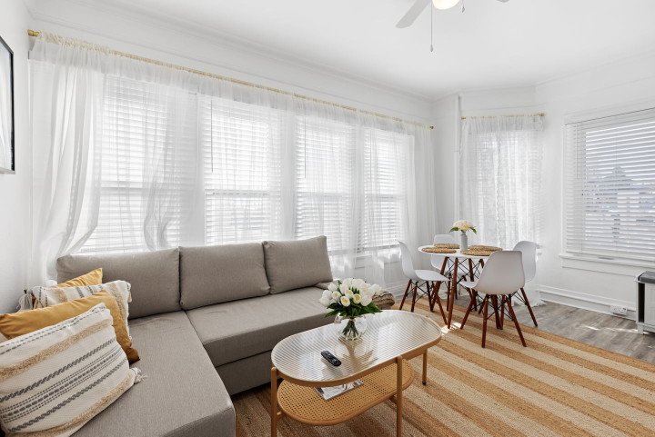 Apartment Next To The Ovean - Santa Monica, CA