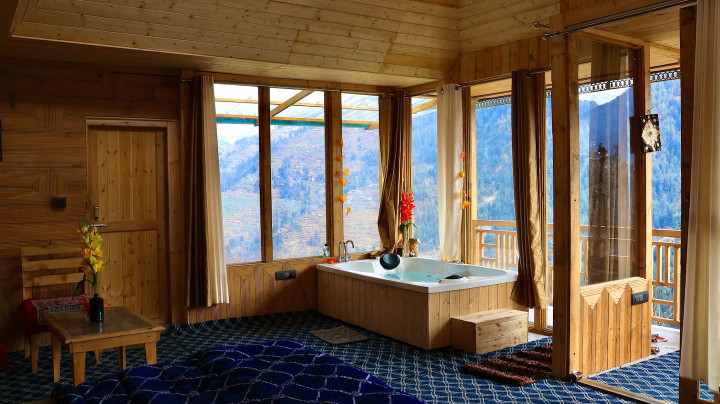 Vaiikunthaa - Mountain View With Jacuzzi At Jibhi - Jibhi
