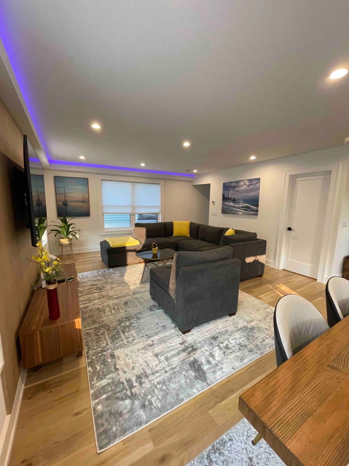 Van Zant Townhouse Apt #2 - Norwalk, CT