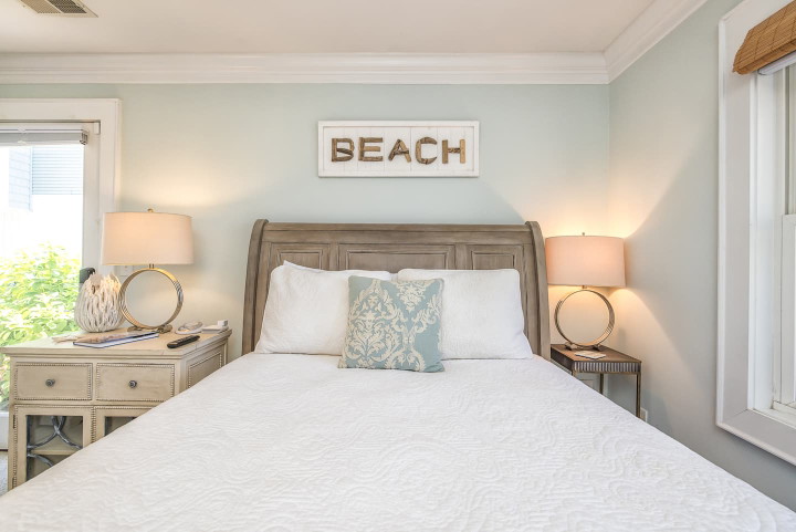 5 Min Walk To Beach! Private Room/bath/entrance - Kure Beach, NC