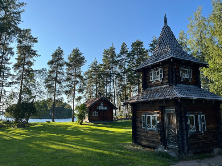 Idyllinen Hirsimökki Ympärivuotiseen Käyttöön - Suomi