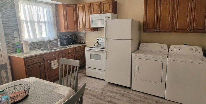 Cozy Two Bedrooms In New Orleans - Metairie, LA