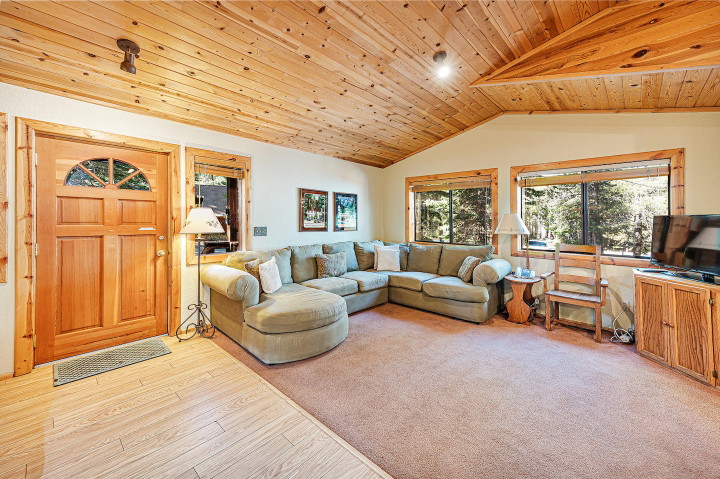 Four Bear's Lodge - Dog And Budget Friendly, Close To Trails, With Kids Bunks - California