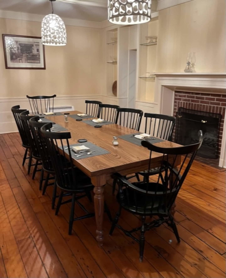 Pinetown Bridge Bnb - Empress Room King Bed - Lititz, PA