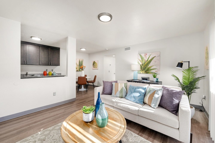 Conveniently Located Apartment. Short Walk To Ucd! - Davis