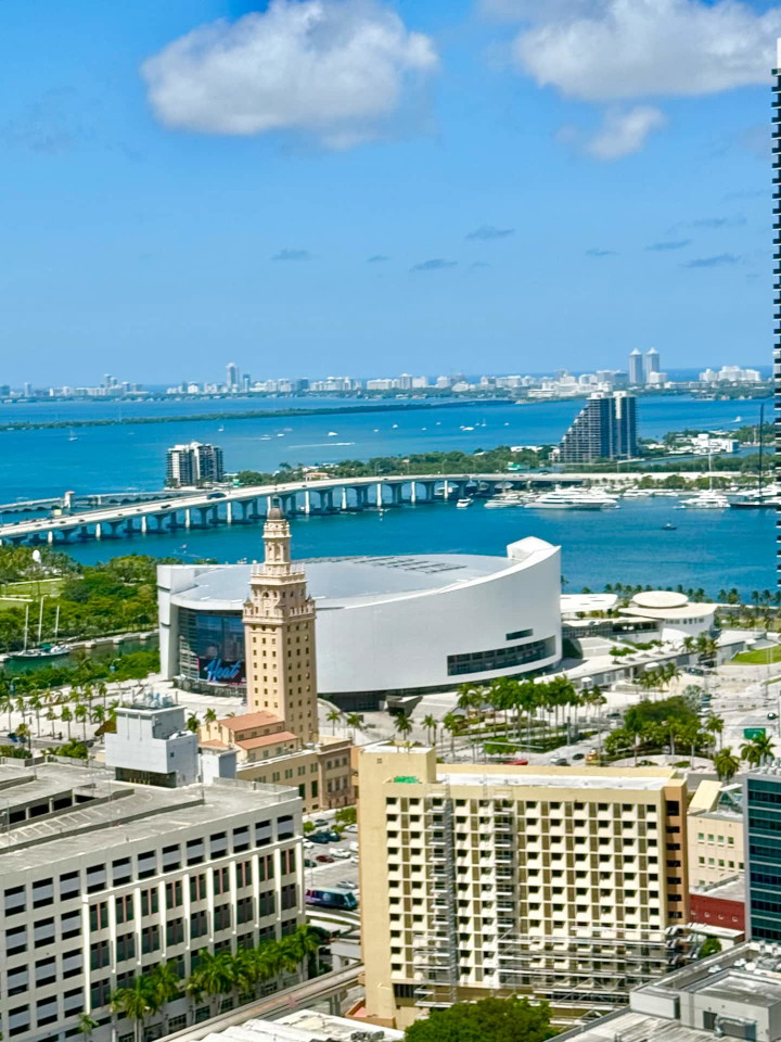 Luxury Penthouse | 37th Floor | 2br |Miami Skyline - Miami, FL