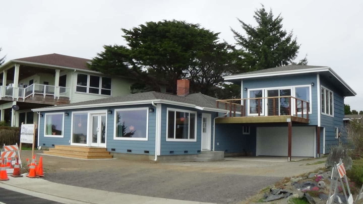 Pebble Beach Ocean View 2 Br/2ba House +Add On - Crescent City, CA
