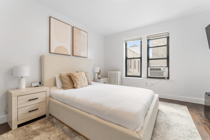 Bay Ridge Charm: Unique Studio In Hip Neighborhood - Brooklyn, NY