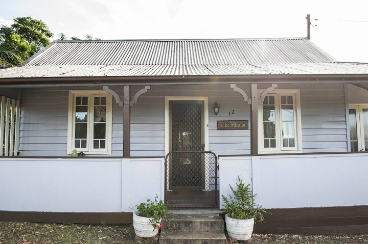 Tinonee Cottages~ The Manor *Family, Pet Friendly* - Taree