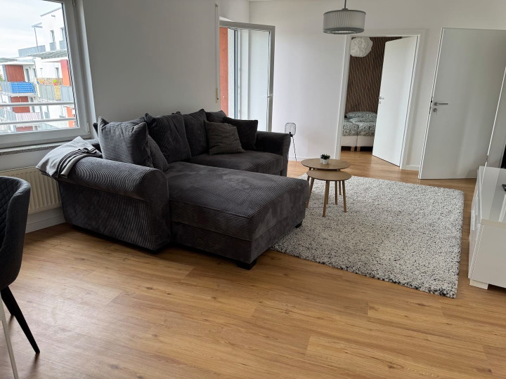 2 Room Central Location Parking Space | Urban Lights - Erlangen