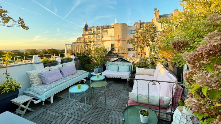 Maison D'architecte à Montmartre Avec Terrasse - Paris