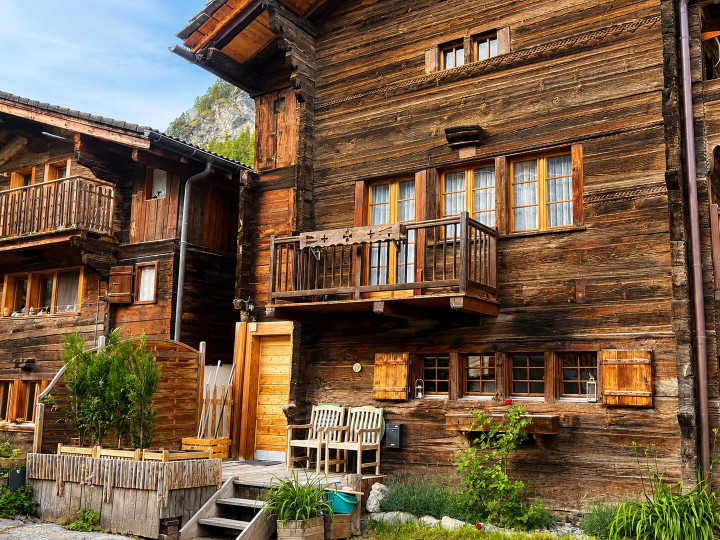 Chez Laurence - Charme Et Confort - Canton du Valais