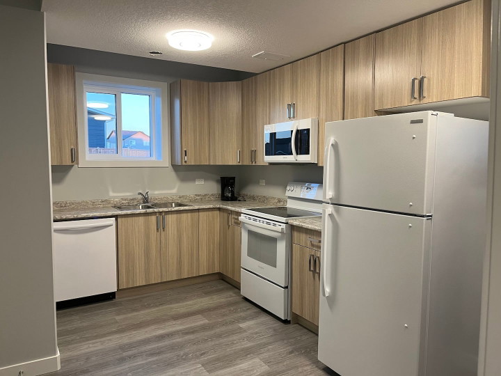 Home Away From Home, 2 Bedroom Suite In Kensington - Saskatchewan