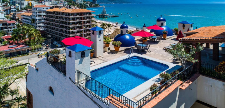 A Cozy Charm Steps From The Beach And Lazaro Park. - Puerto Vallarta