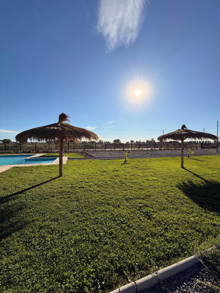 Rest House With Pool | Altos El Rosario - San Carlos