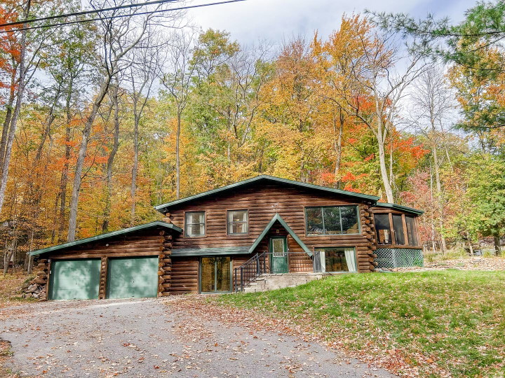 Rib Mountain Cabin - Wausau, WI