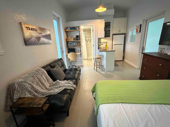 Your Own Private Tropical Studio - Bahamas