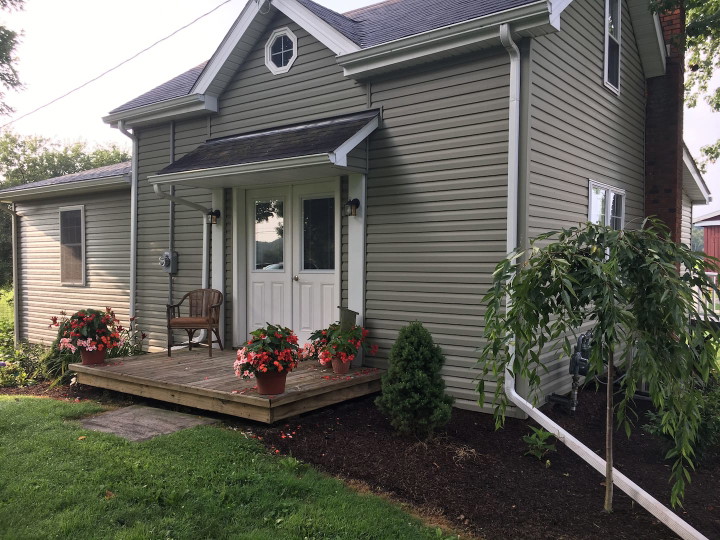 Little House On The Farm - Ohio