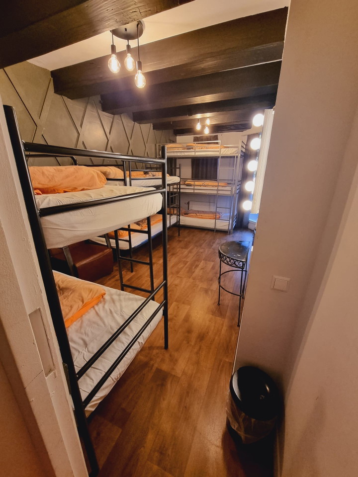 7-person Private Room With Private Shower - Amsterdam
