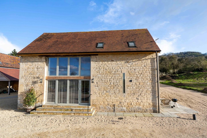 Luxury 2-bed Cotswolds Barn With Two Ensuite Kings - Stroud