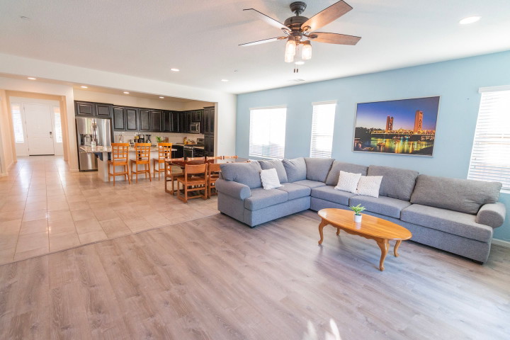 Spacious Modern 4-bedroom Home In New Development - Woodland, CA