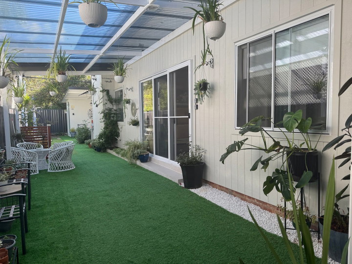 Separate 1br Cabin - Canberra